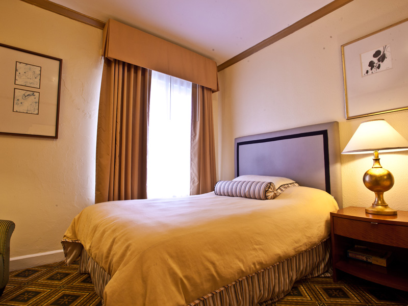 Photos of The Embassy Hotel in San Francisco. Official Website.