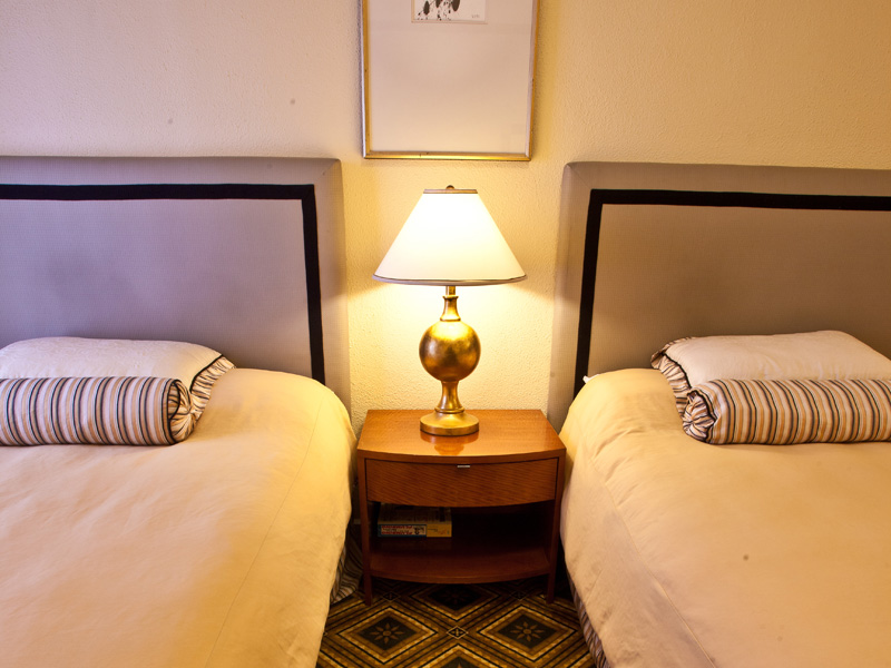 Photos of The Embassy Hotel in San Francisco. Official Website.