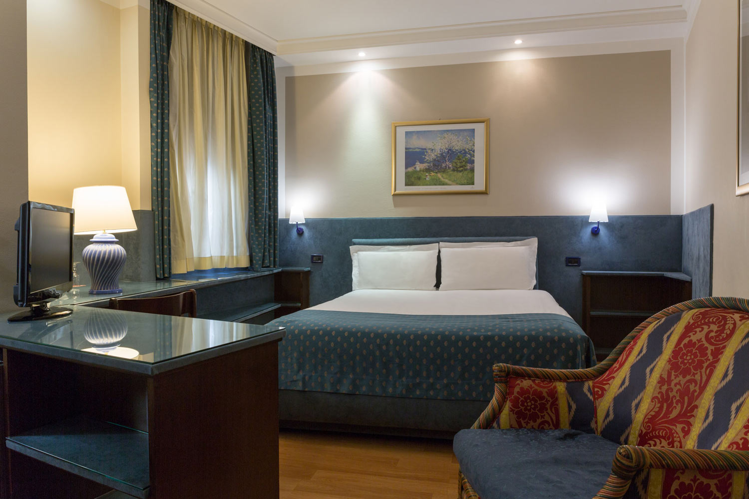 Galería del Hotel Royal Torino en Turín. Web Oficial.