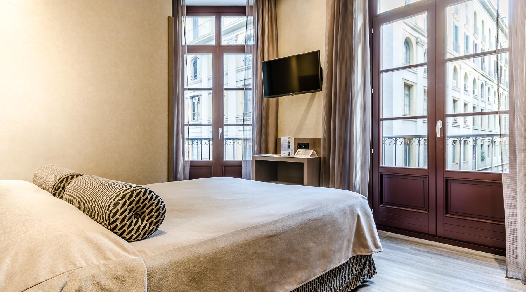 Photos of Hotel Suizo - Official Website