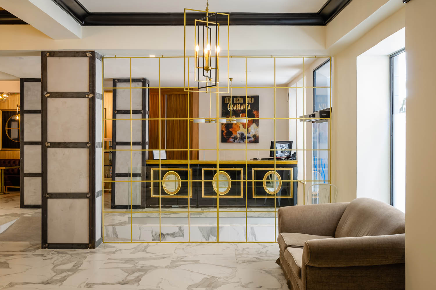 Galería del YIT Casablanca en Granada. Web Oficial.