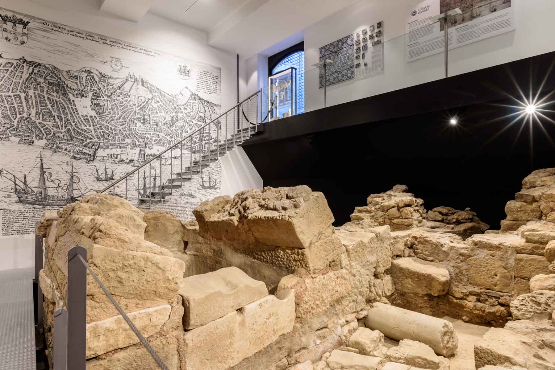 Mini-tour por los restos arqueológicos del hotel - Áurea Museum